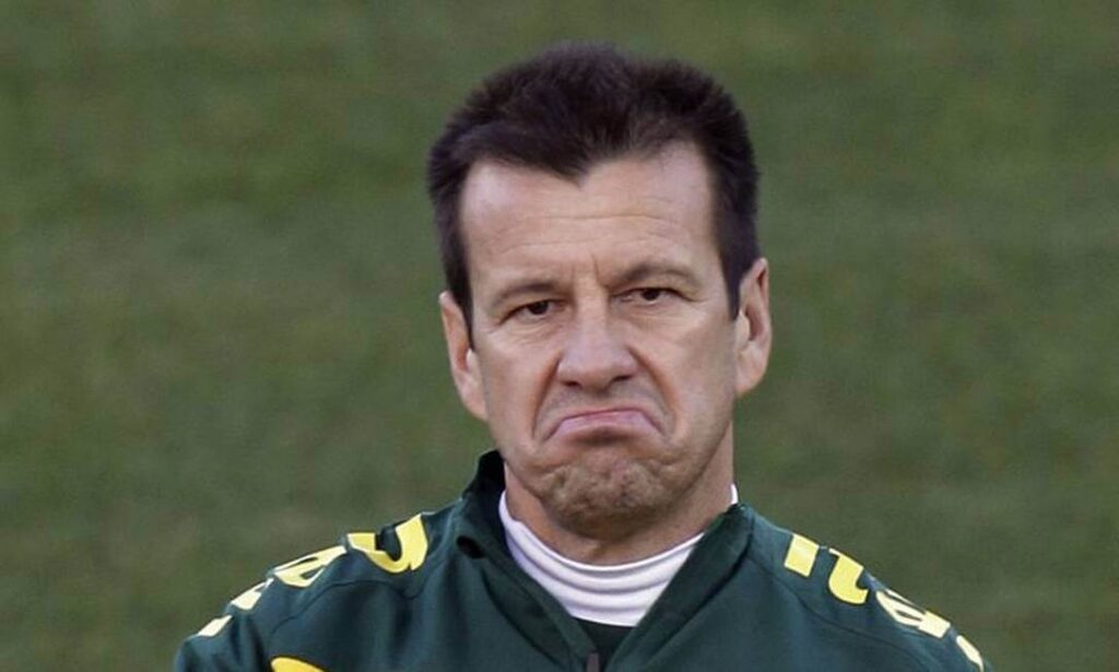 Dunga nomeado novo técnico da Seleção Brasileira surpreende fãs ...