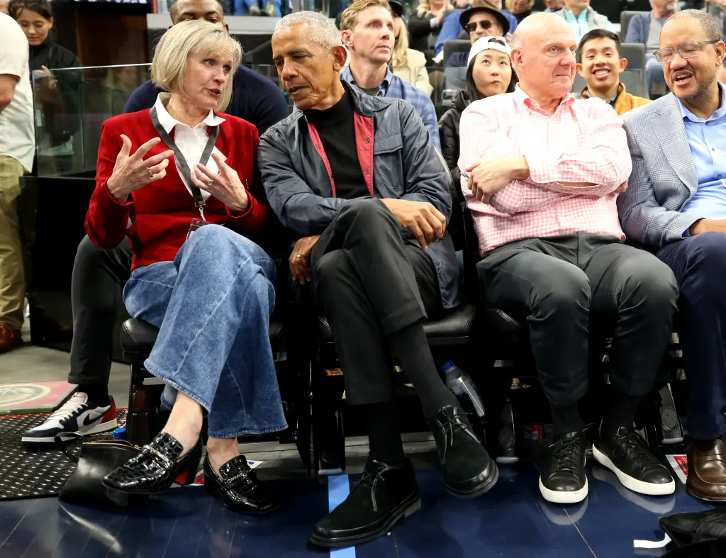 Barack Obama fez "surpresa" e levou fãs da NBA à loucura - Basquete ...